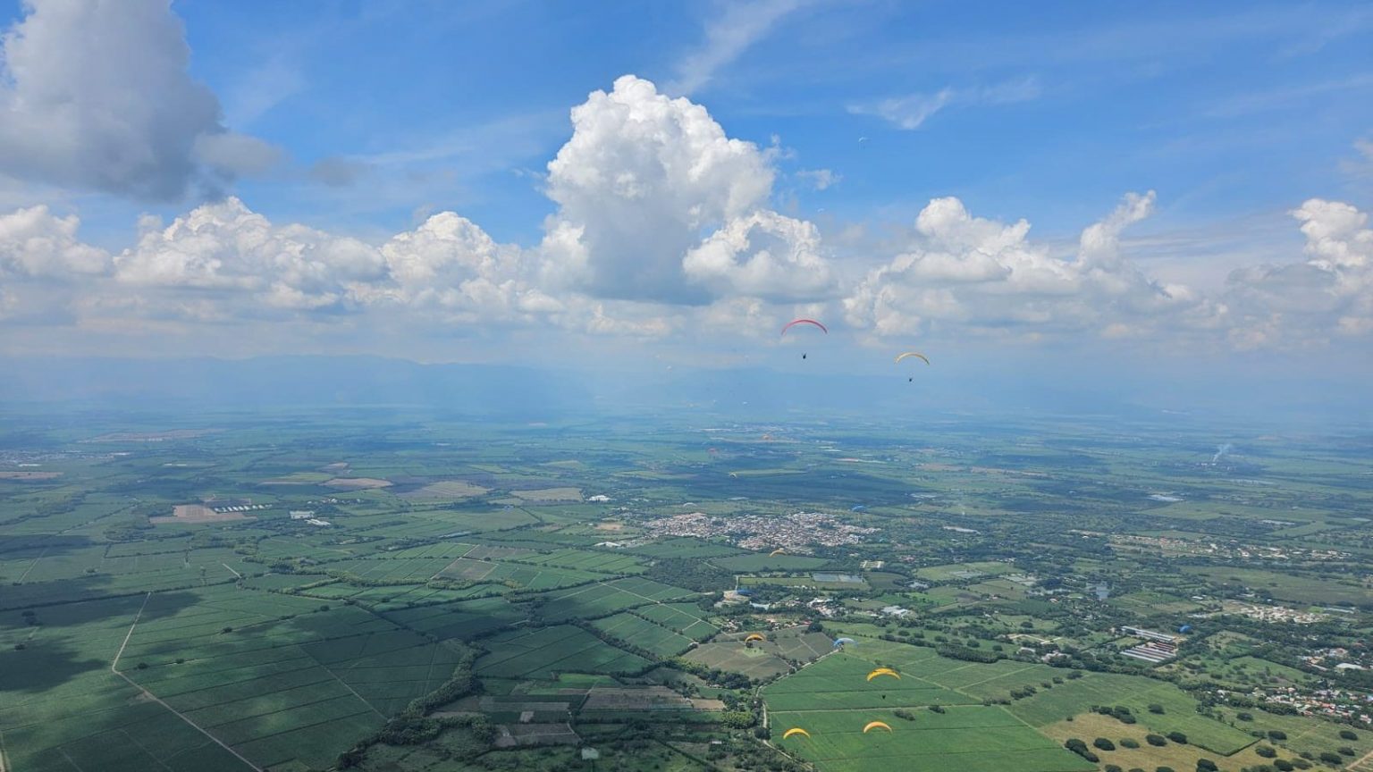 Sports-Class Racing Series – Paragliding Racing for A New Generation